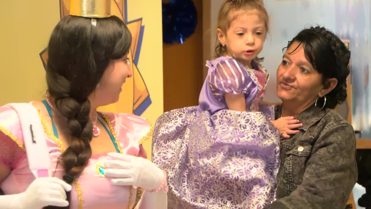 Mary Cariola Halloween Parade – RochesterFirst