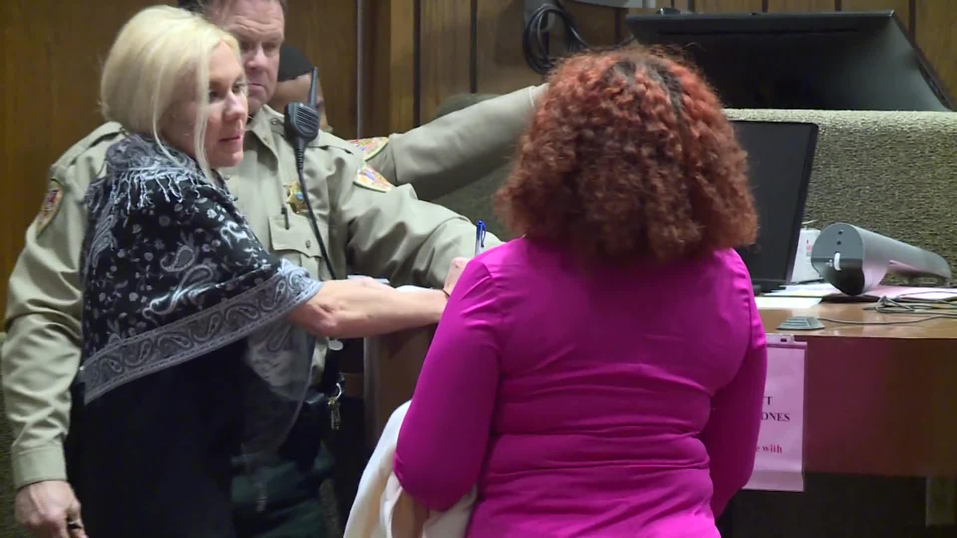 Mom accused of letting child wax nude women still has active license ... Mom accused of letting child wax nude women still has active license ...