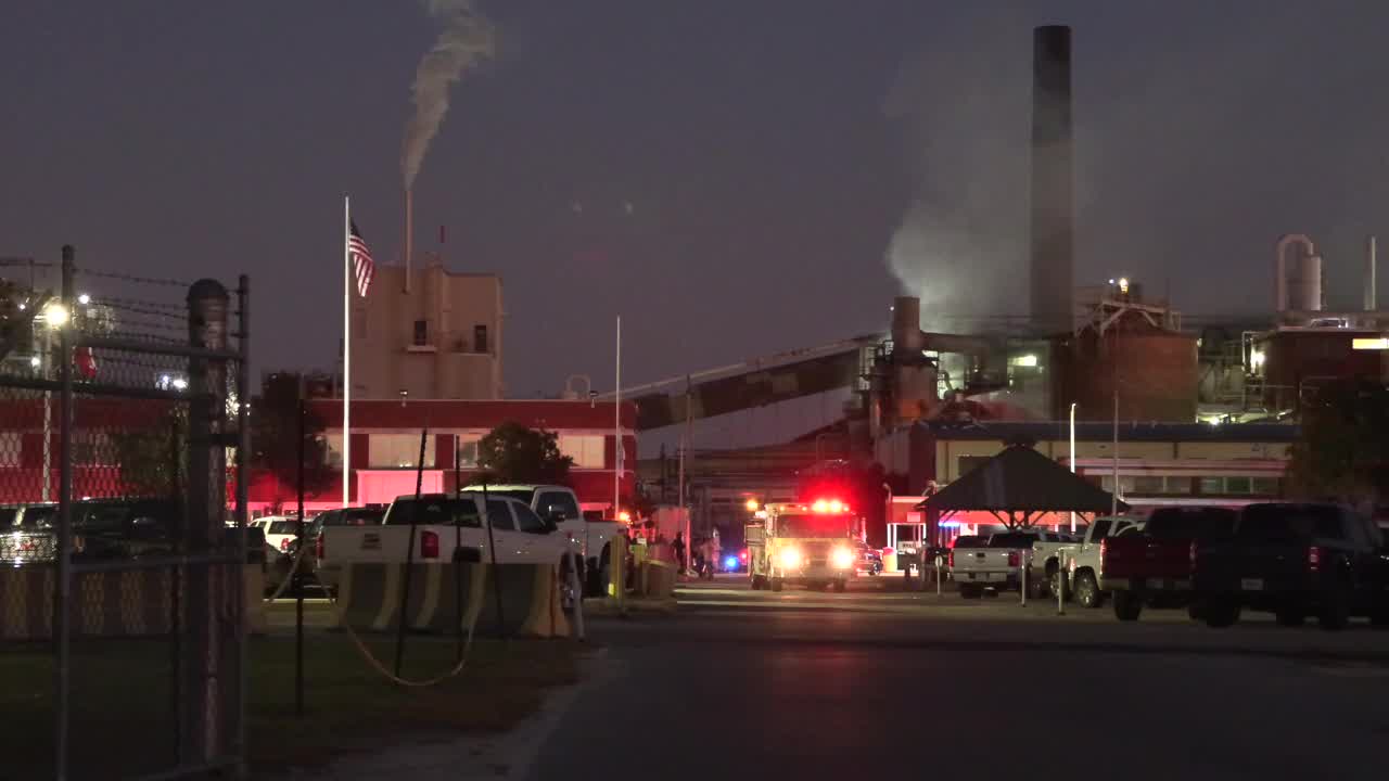 Rayonier Paper Mill fire – WSAV-TV